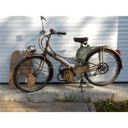 Rare-1957-1958-Mobylette-AV32M-AV32M